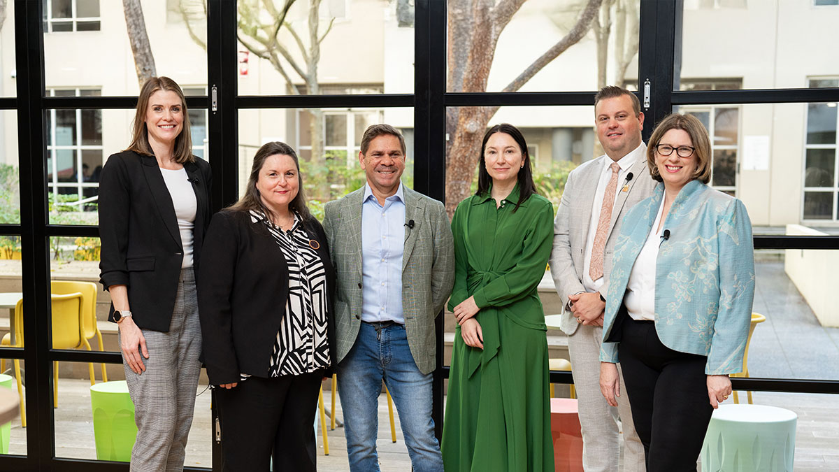 Melbourne Business School to provide free tuition for Indigenous students
